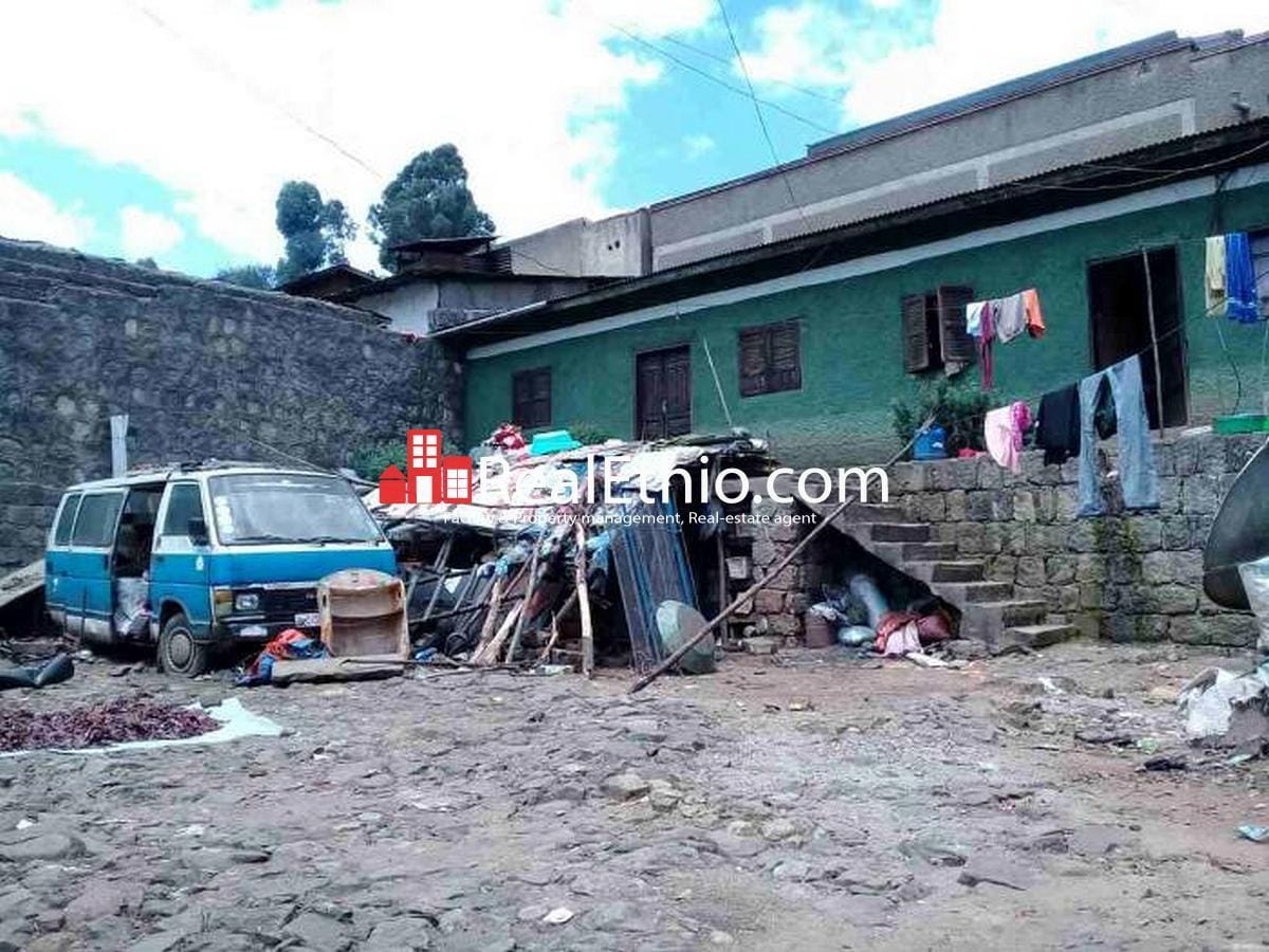 Addisu Gebeya, 360 meter square, 4 rooms, Addis Ababa.