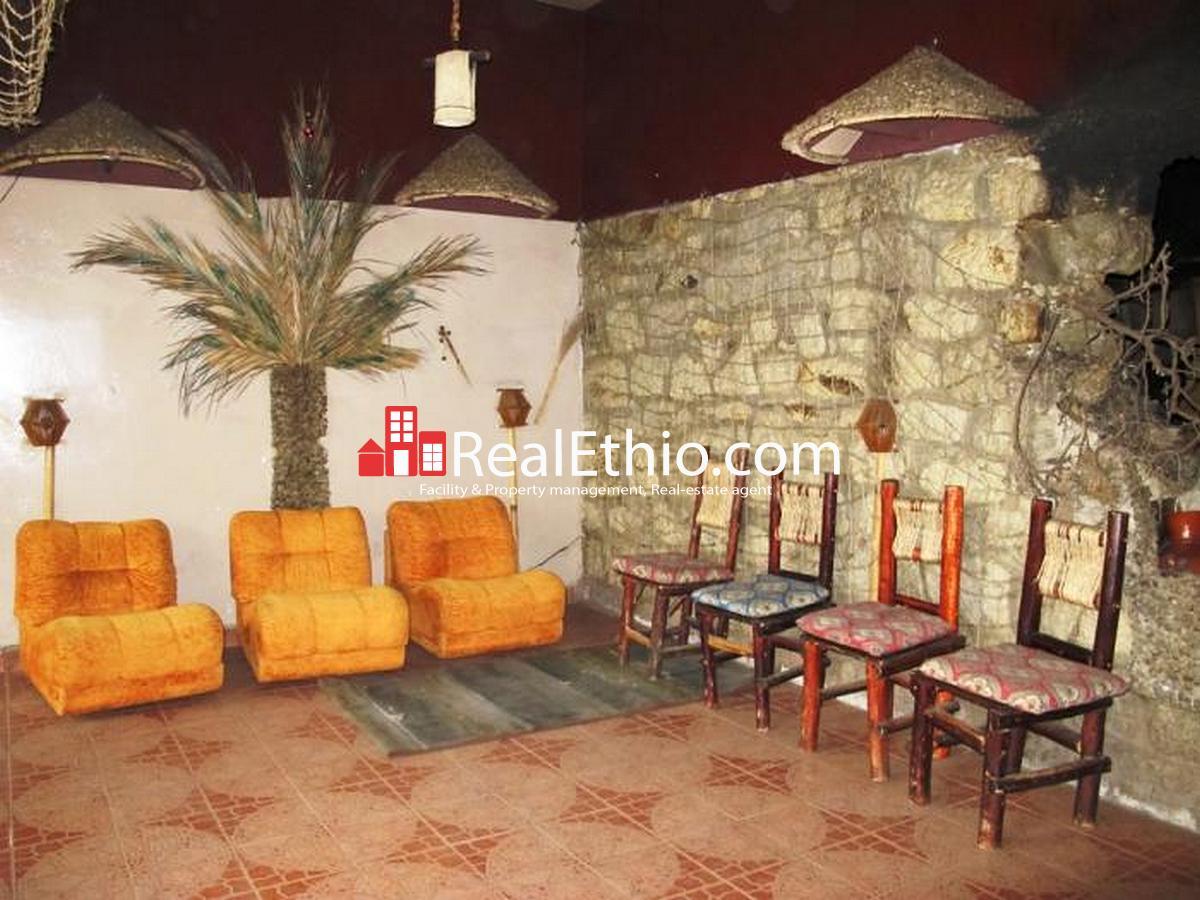 Store for rent, Piazza, 164 meter square, ground floor, Addis Ababa.