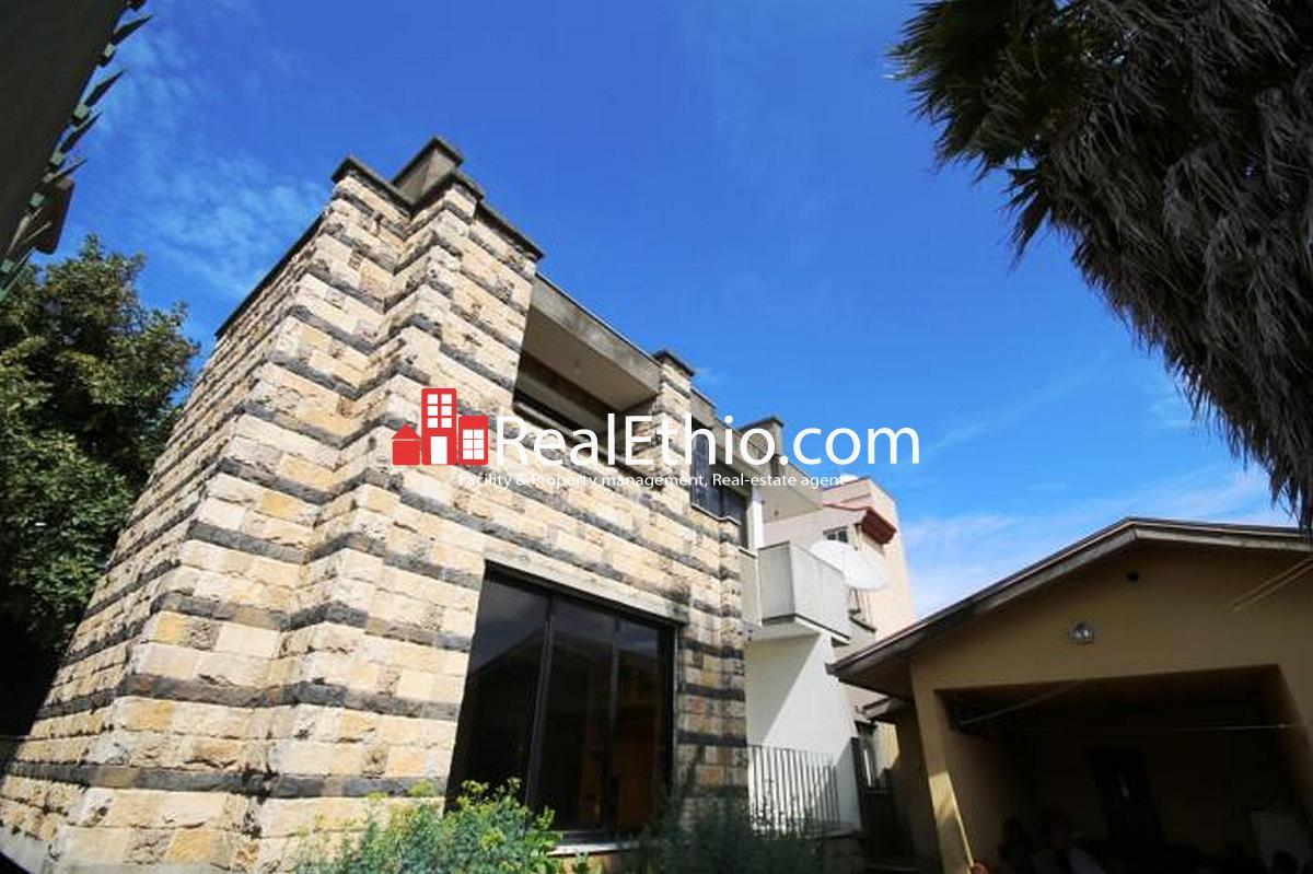 Yerer, Ground plus 1 house on 190 meter square house for sale